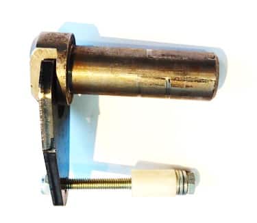 Hydraulic Tailgate Ram Bottom Pin Assembly - Thompsons E Parts