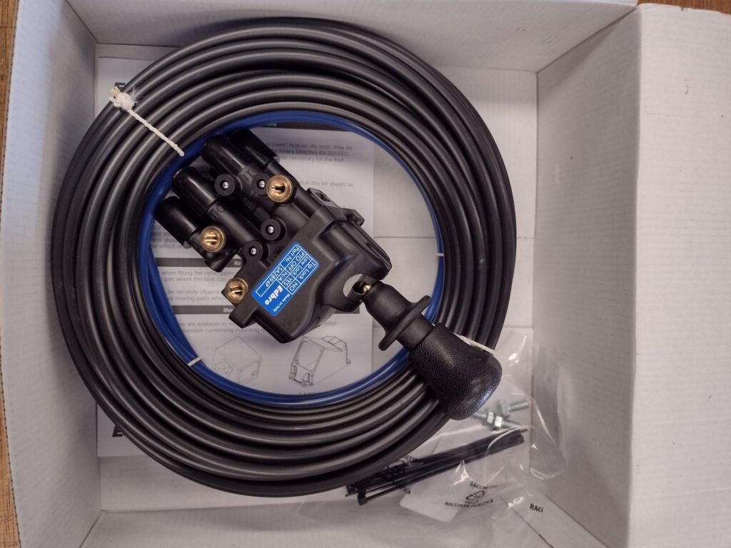 Edbro Tipper Single Cab Control SA2894 (KIT) Tip & Raise Only c/w Air ...