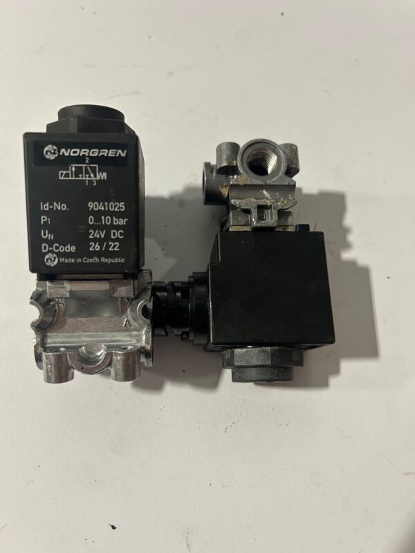 Hyva Hookloader Valve 3/2 Electro-Pneumatic 24v-10Bar - Thompsons E Parts